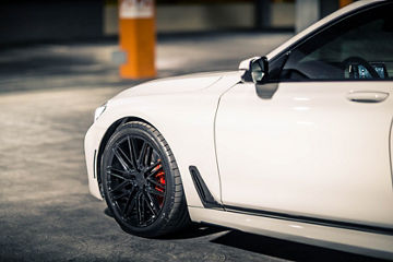 2018 BMW 750i - TSW PESCARA - Black | TSW Alloy Wheels